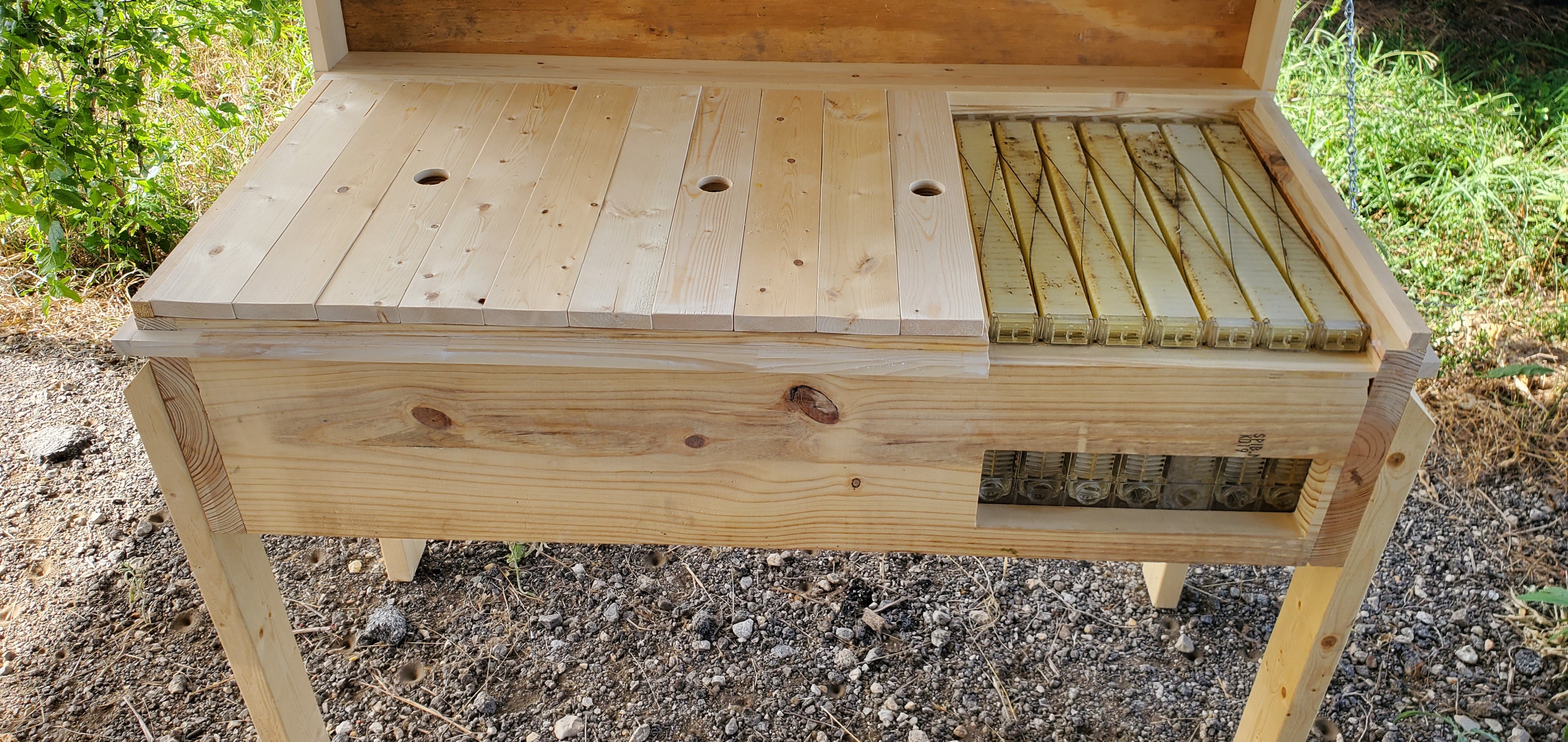 Flow Frame Long Langstroth Hive | RMP Custom Surfaces